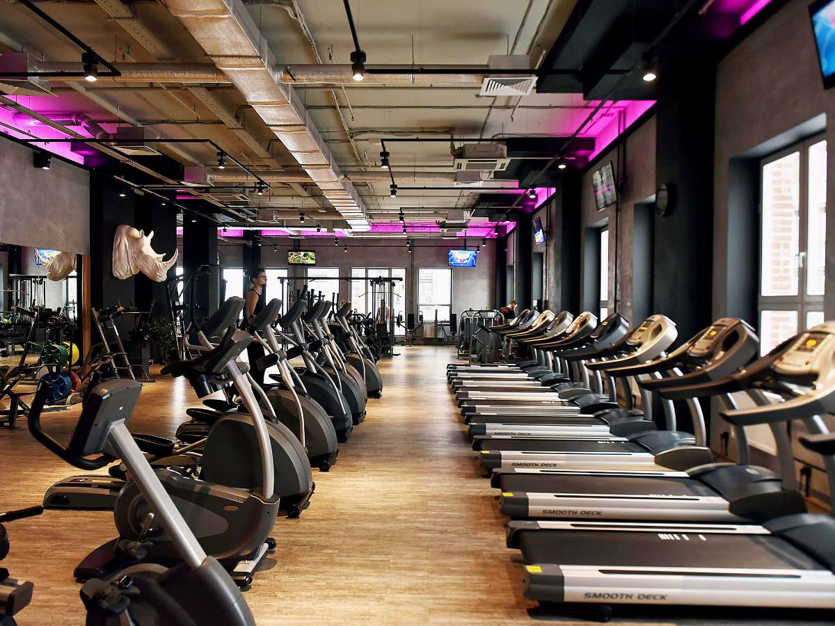 A Comprehensive Guide On How To Start A Corporate Gym